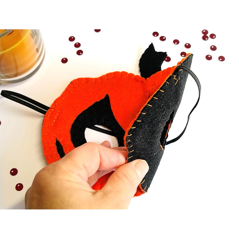 Angry Pumpkin Mask – Halloween felt mask for children and adults | Ditte.eu